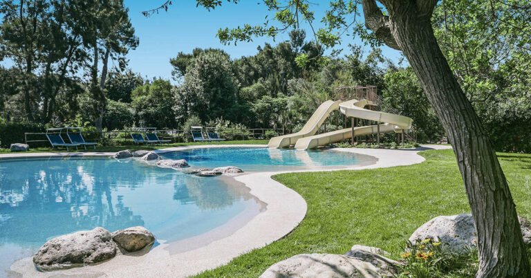 De 10 mooiste hotels in Italië met eigen waterpark + glijbanen!